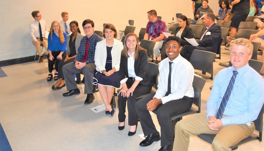 Getting a taste: Students finish internships - news