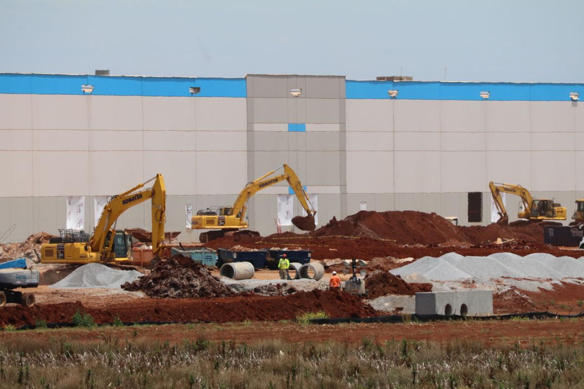 Amazon building 1 million-square-foot, 500-employee center near Madison ...