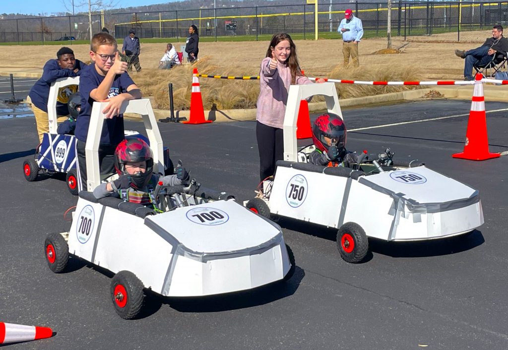 Mill Creek Greenpower Team motors to first place in Oxford - news