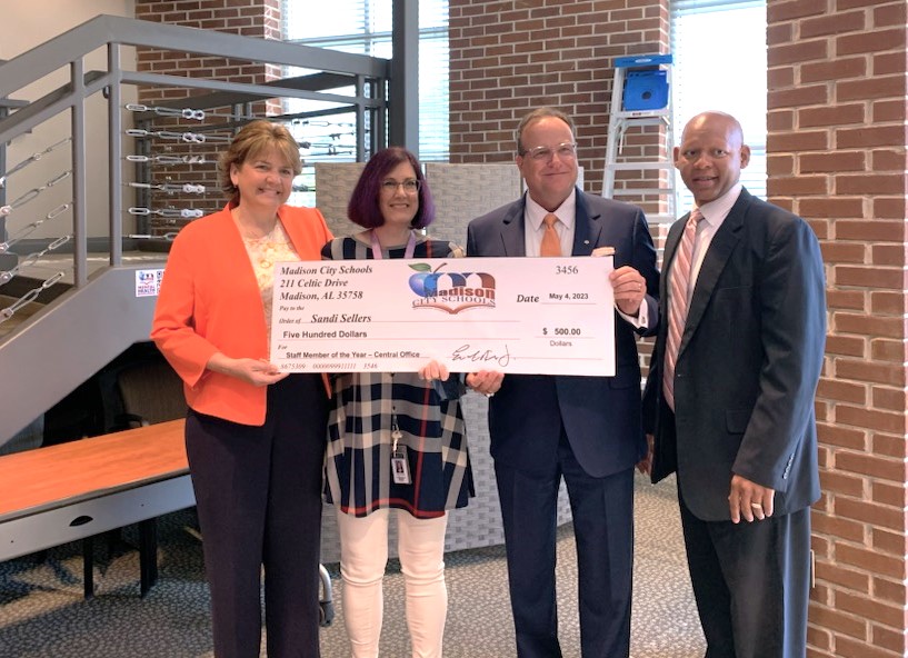 Central Office chooses Sellers as top staff member - news