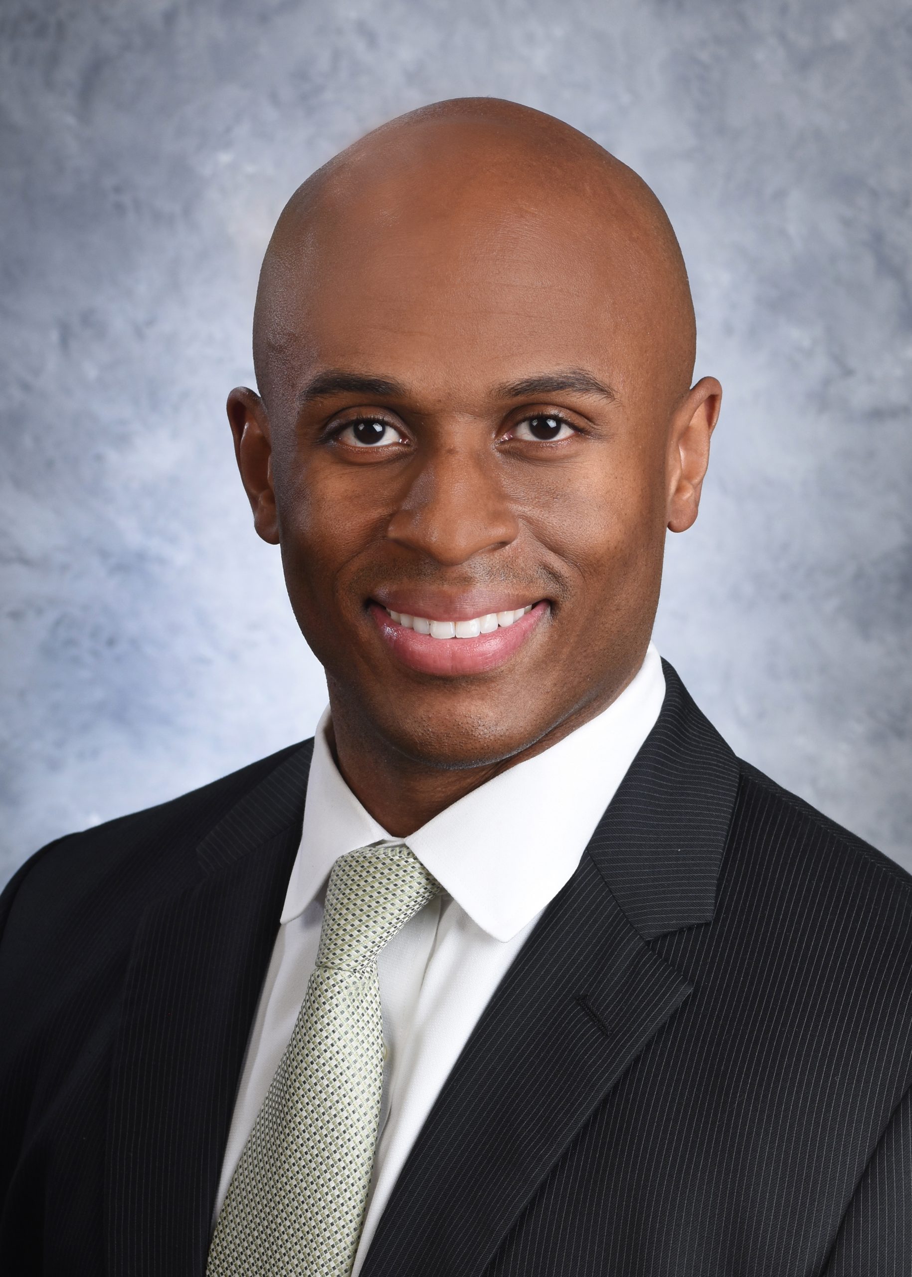 Kyle Buchanan named president of Crestwood Medical Center - news